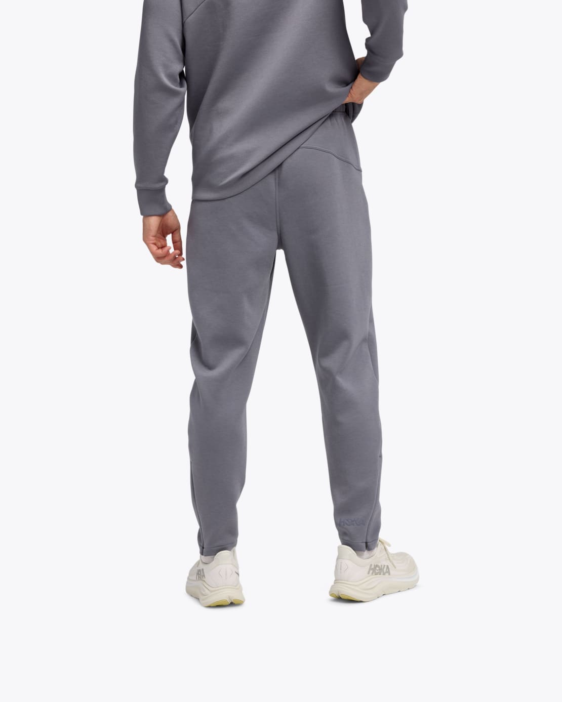 HOKA®公式サイト【エッセンシャル リカバリー パンツ|ESSENTIAL RECOVERY PANT 1173094 | メンズ】ホカ オネオネ™