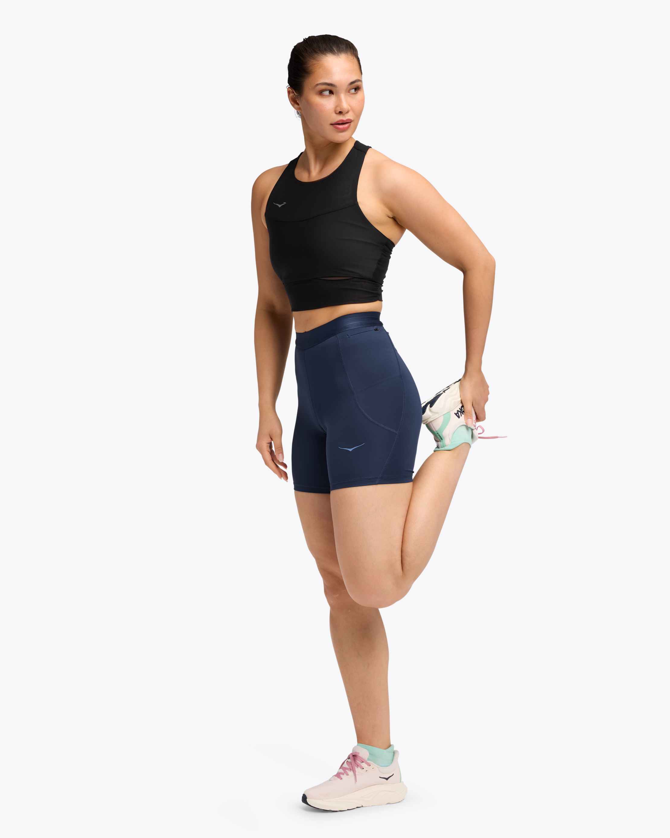 HOKA ONE ONE® Novafly 6'' Knit Short for Women | HOKA ONE ONE®