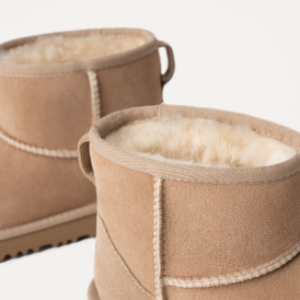 Classic II Mini Boot for Kids | UGG® Official