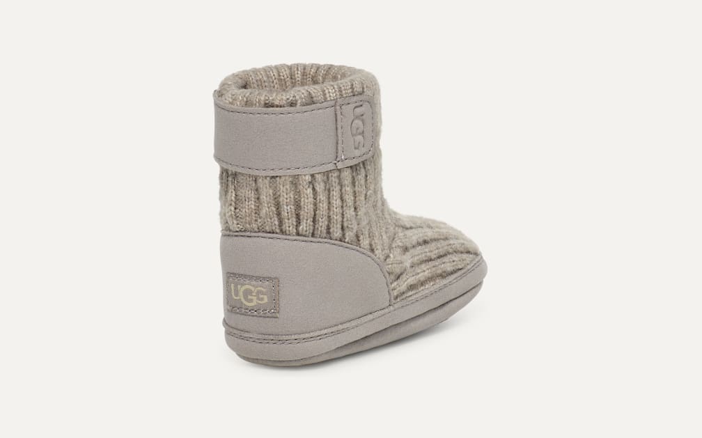 UGG® 公式【 スカイラー アンドUGG ビーニー|Skylar and UGG Beanie| 197634296104 | 】アグ 公式サイト
