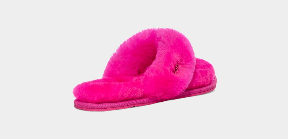 UGG Fluff Flip Flop Logo for Women | UGG® UK