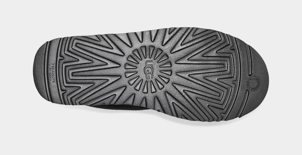 ニューメル フレックス 1106995｜カジュアルブーツ｜UGG®（アグ）公式オンライン アウトレットストア