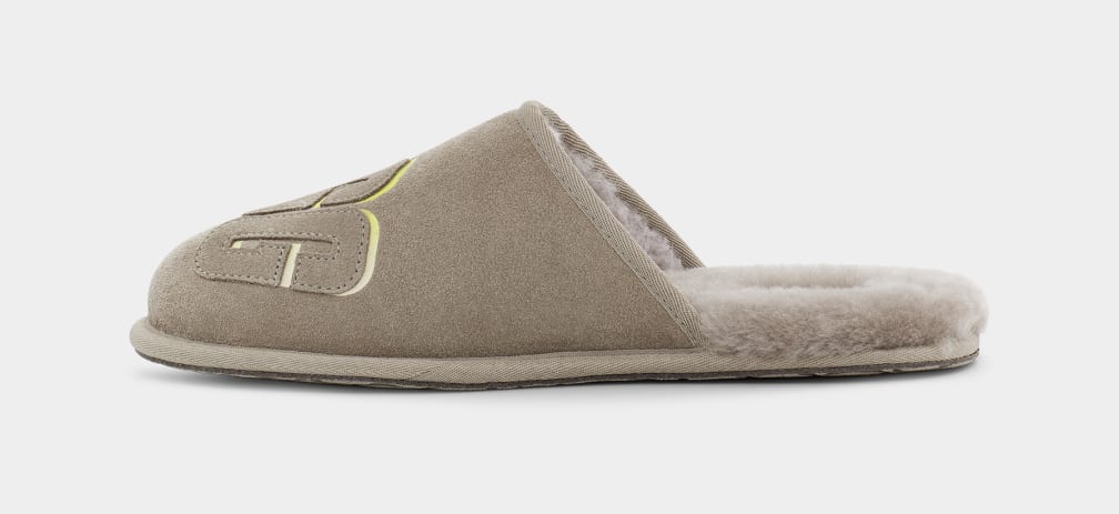Scuff Graphic Shadow House Slipper | UGG