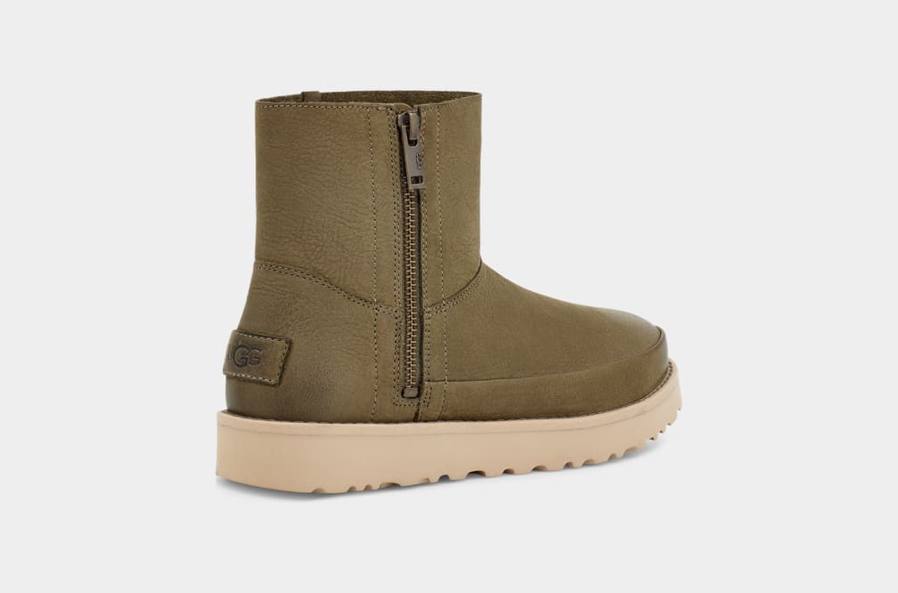 Deconstructed Mini Zip Hiker | UGG