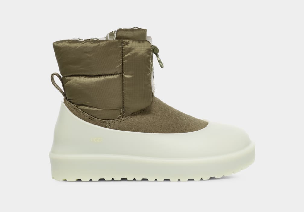 UGG Classic Maxi Toggle Mini Boot for Women | UGG® UK