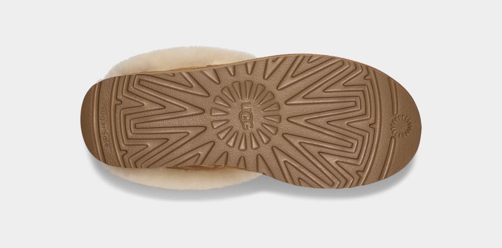 UGG Cluggette Ugg Graphic Slipper for Women | UGG® UK