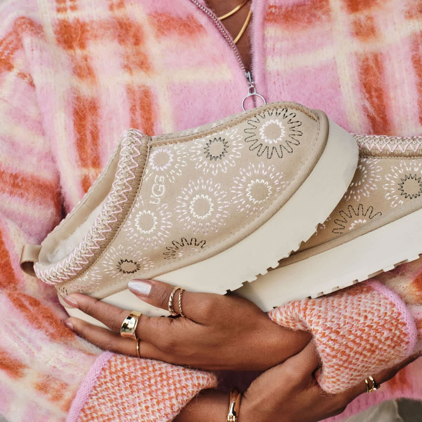 UGG®Tazz Sun StitchforWomen | UGG® Europe